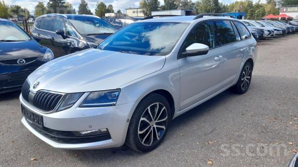 Grey Skoda Octavia 2020 in Riga, with an engine capacity of 1.60 L and mileage of 202 thousand km for 9100 €, photo 3 on AUTOMOTO.COM.LV