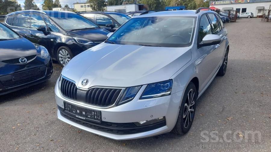 Grey Skoda Octavia 2020 in Riga, with an engine capacity of 1.60 L and mileage of 202 thousand km for 9100 €, photo 4 on AUTOMOTO.COM.LV