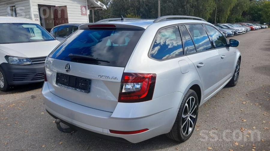 Grey Skoda Octavia 2020 in Riga, with an engine capacity of 1.60 L and mileage of 202 thousand km for 9100 €, photo 8 on AUTOMOTO.COM.LV