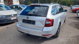 Grey Skoda Octavia 2020 in Riga, with an engine capacity of 1.60 L and mileage of 202 thousand km for 9100 €, photo 9 on AUTOMOTO.COM.LV