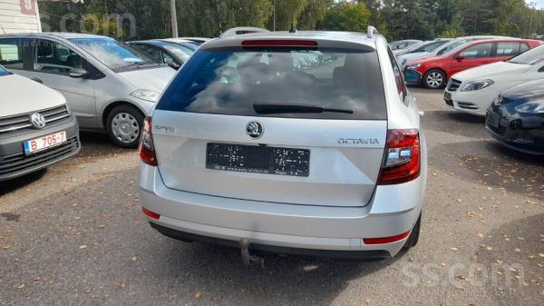 Grey Skoda Octavia 2020 in Riga, with an engine capacity of 1.60 L and mileage of 202 thousand km for 9100 €, photo 10 on AUTOMOTO.COM.LV