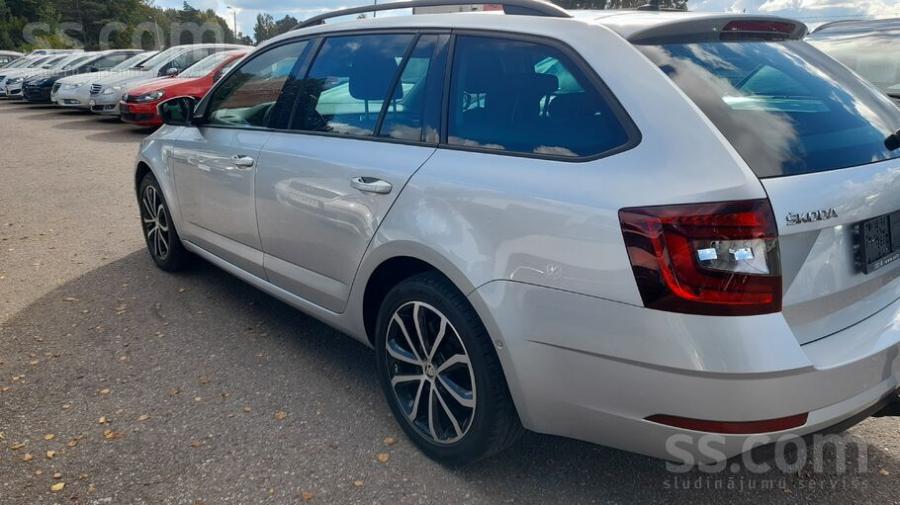 Grey Skoda Octavia 2020 in Riga, with an engine capacity of 1.60 L and mileage of 202 thousand km for 9100 €, photo 12 on AUTOMOTO.COM.LV