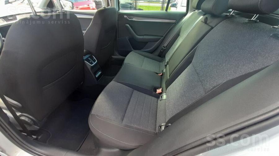 Grey Skoda Octavia 2020 in Riga, with an engine capacity of 1.60 L and mileage of 202 thousand km for 9100 €, photo 26 on AUTOMOTO.COM.LV
