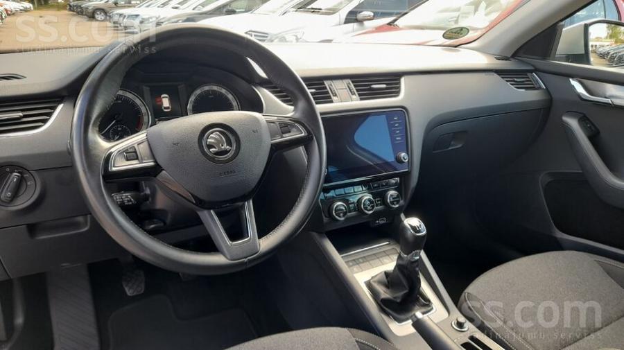 Grey Skoda Octavia 2020 in Riga, with an engine capacity of 1.60 L and mileage of 202 thousand km for 9100 €, photo 28 on AUTOMOTO.COM.LV