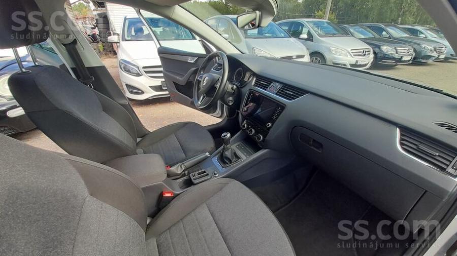 Grey Skoda Octavia 2020 in Riga, with an engine capacity of 1.60 L and mileage of 202 thousand km for 9100 €, photo 30 on AUTOMOTO.COM.LV