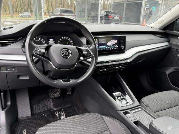 Grey Skoda Octavia 2021 in Kaunas, with an engine capacity of 0.00 L and mileage of 216 thousand km for 12350 €, photo 11 on AUTOMOTO.COM.LV