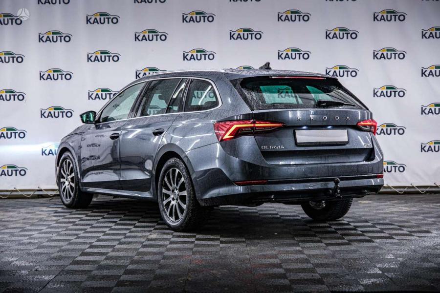 Grey Skoda Octavia 2021 in Kaunas, with an engine capacity of 1.50 L and mileage of 210 thousand km for 14290 €, photo 4 on AUTOMOTO.COM.LV