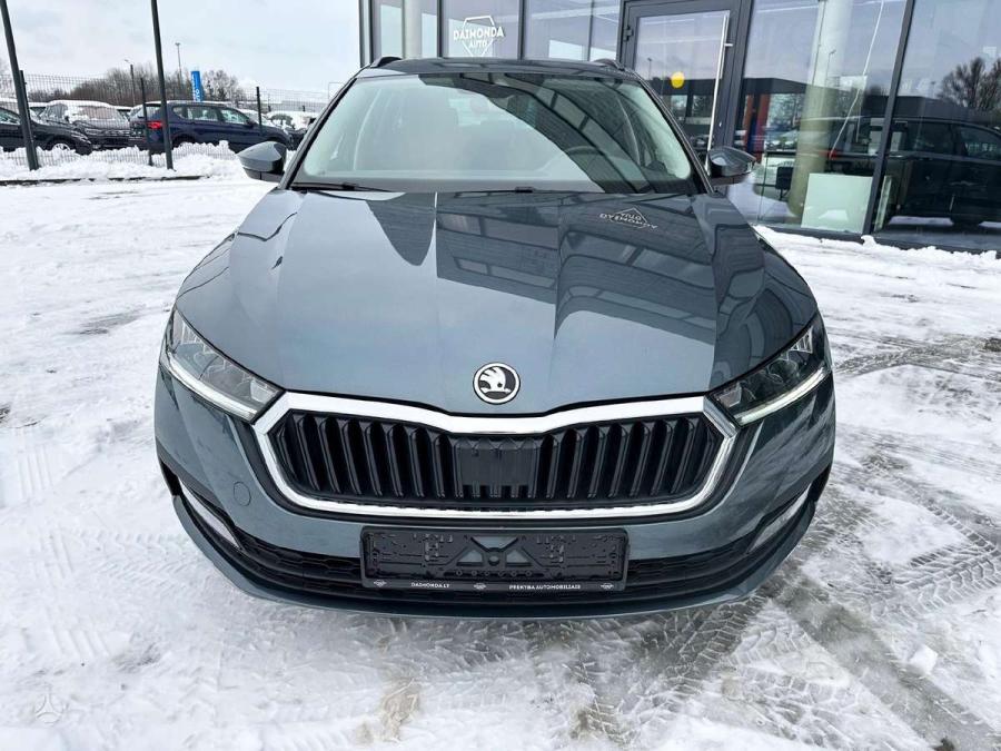 Pelēks Skoda Octavia 2021 Kauņa, ar dzinēja tilpumu 1.00 L un nobraukumu 168 tūkst. km par 10800 €, foto 2 vietnē AUTOMOTO.COM.LV