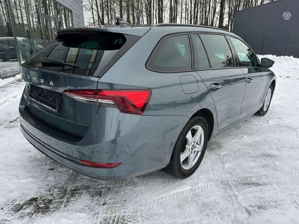 Pelēks Skoda Octavia 2021 Kauņa, ar dzinēja tilpumu 1.00 L un nobraukumu 168 tūkst. km par 10800 €, foto 4 vietnē AUTOMOTO.COM.LV