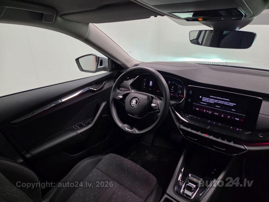 Pelēks Skoda Octavia 2021 Tallina, ar dzinēja tilpumu 1.50 L un nobraukumu 76 tūkst. km par 18900 €, foto 13 vietnē AUTOMOTO.COM.LV