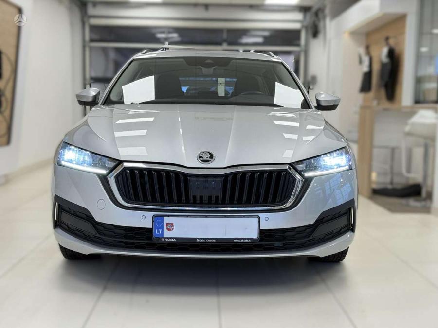 Pelēks Skoda Octavia 2021 Kauņa, ar dzinēja tilpumu 1.97 L un nobraukumu 181 tūkst. km par 15800 €, foto 2 vietnē AUTOMOTO.COM.LV