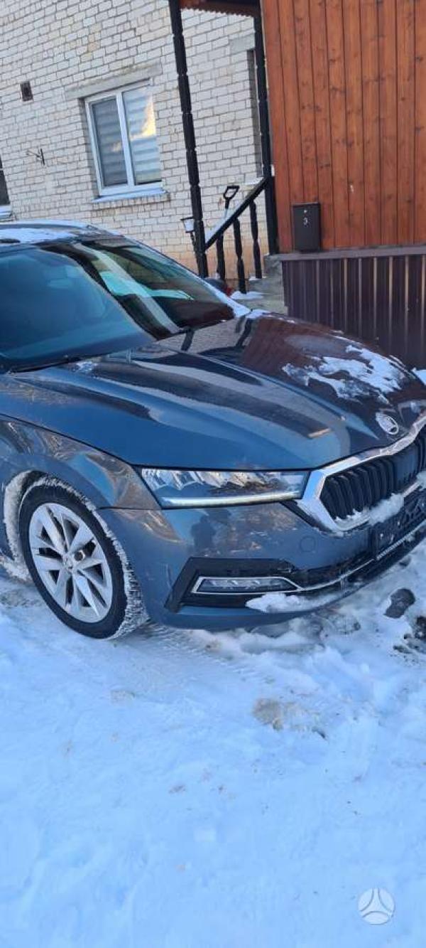 Pelēks Skoda Octavia 2021 Panevēža, ar dzinēja tilpumu 2.00 L un nobraukumu 218 tūkst. km par 10350 €, foto 2 vietnē AUTOMOTO.COM.LV