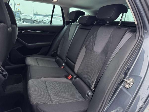 Grey Skoda Octavia 2021 in Kaunas, with an engine capacity of 1.00 L and mileage of 174 thousand km for 12700 €, photo 11 on AUTOMOTO.COM.LV