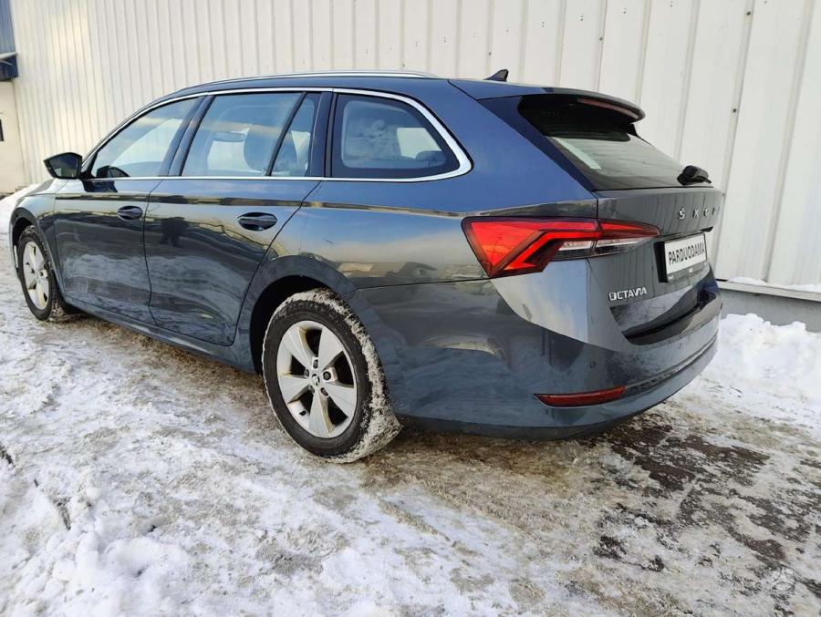 Pelēks Skoda Octavia 2021 Viļņa, ar dzinēja tilpumu 1.50 L un nobraukumu 77 tūkst. km par 16700 €, foto 4 vietnē AUTOMOTO.COM.LV