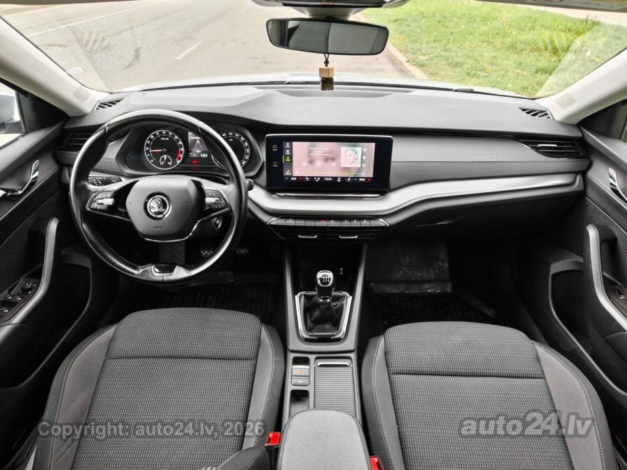 Pelēks Skoda Octavia 2021 Rīga, ar dzinēja tilpumu 2.00 L un nobraukumu 96 tūkst. km par 16700 €, foto 4 vietnē AUTOMOTO.COM.LV
