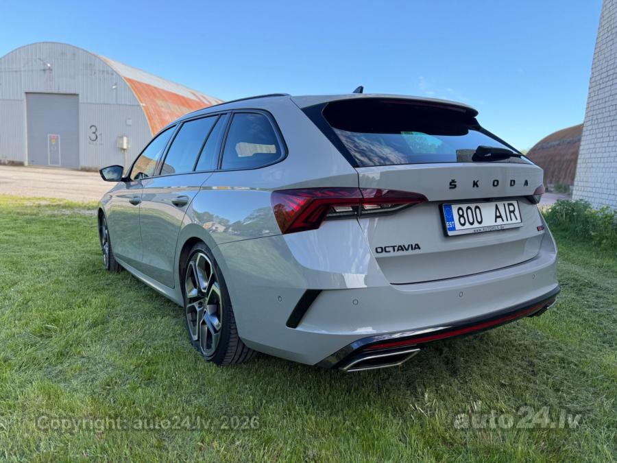 Grey Skoda Octavia 2021 in Tallinn, with an engine capacity of 2.00 L and mileage of 113 thousand km for 25600 €, photo 5 on AUTOMOTO.COM.LV