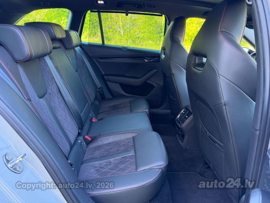 Grey Skoda Octavia 2021 in Tallinn, with an engine capacity of 2.00 L and mileage of 113 thousand km for 25600 €, photo 11 on AUTOMOTO.COM.LV