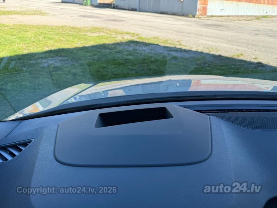 Grey Skoda Octavia 2021 in Tallinn, with an engine capacity of 2.00 L and mileage of 113 thousand km for 25600 €, photo 19 on AUTOMOTO.COM.LV