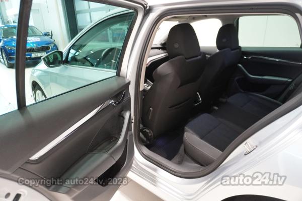 Pelēks Skoda Octavia 2021 Tallina, ar dzinēja tilpumu 2.00 L un nobraukumu 119 tūkst. km par 20500 €, foto 9 vietnē AUTOMOTO.COM.LV