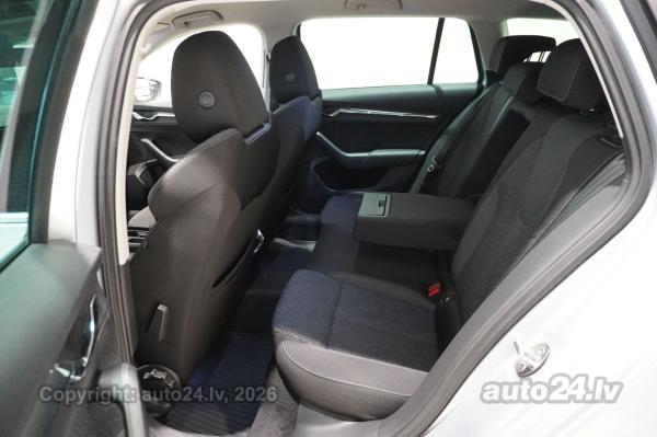 Pelēks Skoda Octavia 2021 Tallina, ar dzinēja tilpumu 2.00 L un nobraukumu 119 tūkst. km par 20500 €, foto 10 vietnē AUTOMOTO.COM.LV