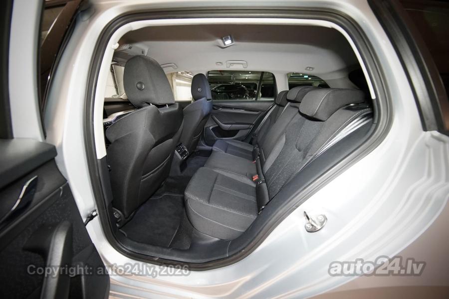 Grey Skoda Octavia 2021 in Tallinn, with an engine capacity of 2.00 L and mileage of 125 thousand km for 16990 €, photo 12 on AUTOMOTO.COM.LV