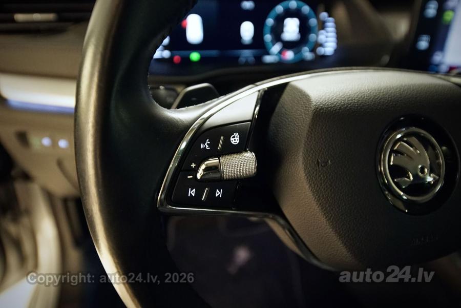 Grey Skoda Octavia 2021 in Tallinn, with an engine capacity of 2.00 L and mileage of 125 thousand km for 16990 €, photo 22 on AUTOMOTO.COM.LV