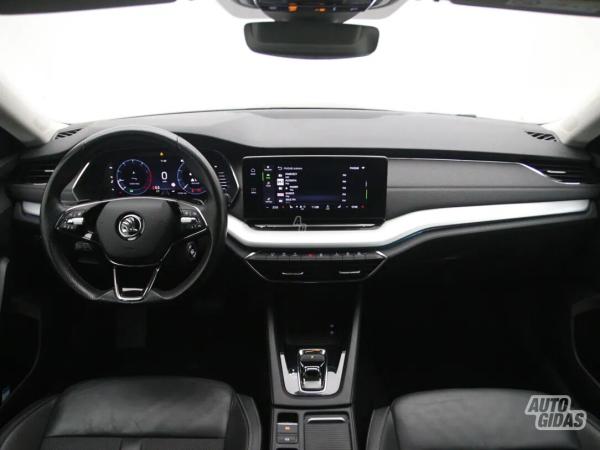 Pelēks Skoda Octavia 2021 Viļņa, ar dzinēja tilpumu 1.00 L un nobraukumu 173 tūkst. km par 14999 €, foto 2 vietnē AUTOMOTO.COM.LV