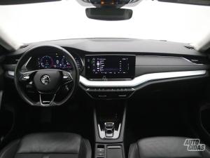 Pelēks Skoda Octavia 2021 Viļņa, ar dzinēja tilpumu 1.00 L un nobraukumu 173 tūkst. km par 14999 €, foto 3 vietnē AUTOMOTO.COM.LV