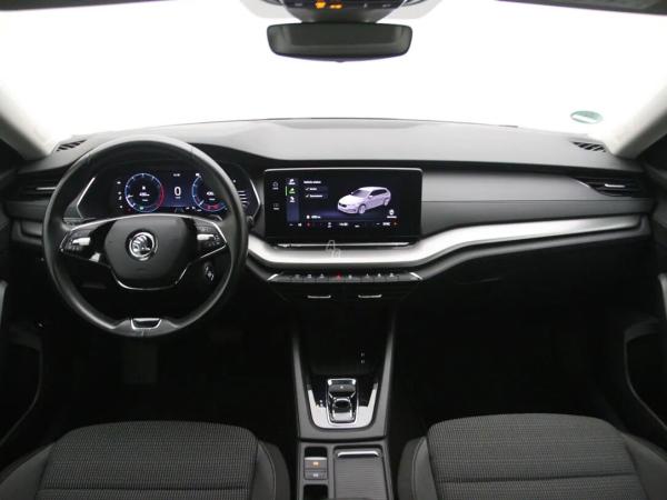 Pelēks Skoda Octavia 2021 Viļņa, ar dzinēja tilpumu 1.00 L un nobraukumu 189 tūkst. km par 13099 €, foto 2 vietnē AUTOMOTO.COM.LV