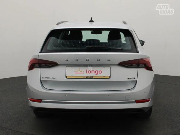 Pelēks Skoda Octavia 2021 Viļņa, ar dzinēja tilpumu 1.00 L un nobraukumu 189 tūkst. km par 13099 €, foto 5 vietnē AUTOMOTO.COM.LV