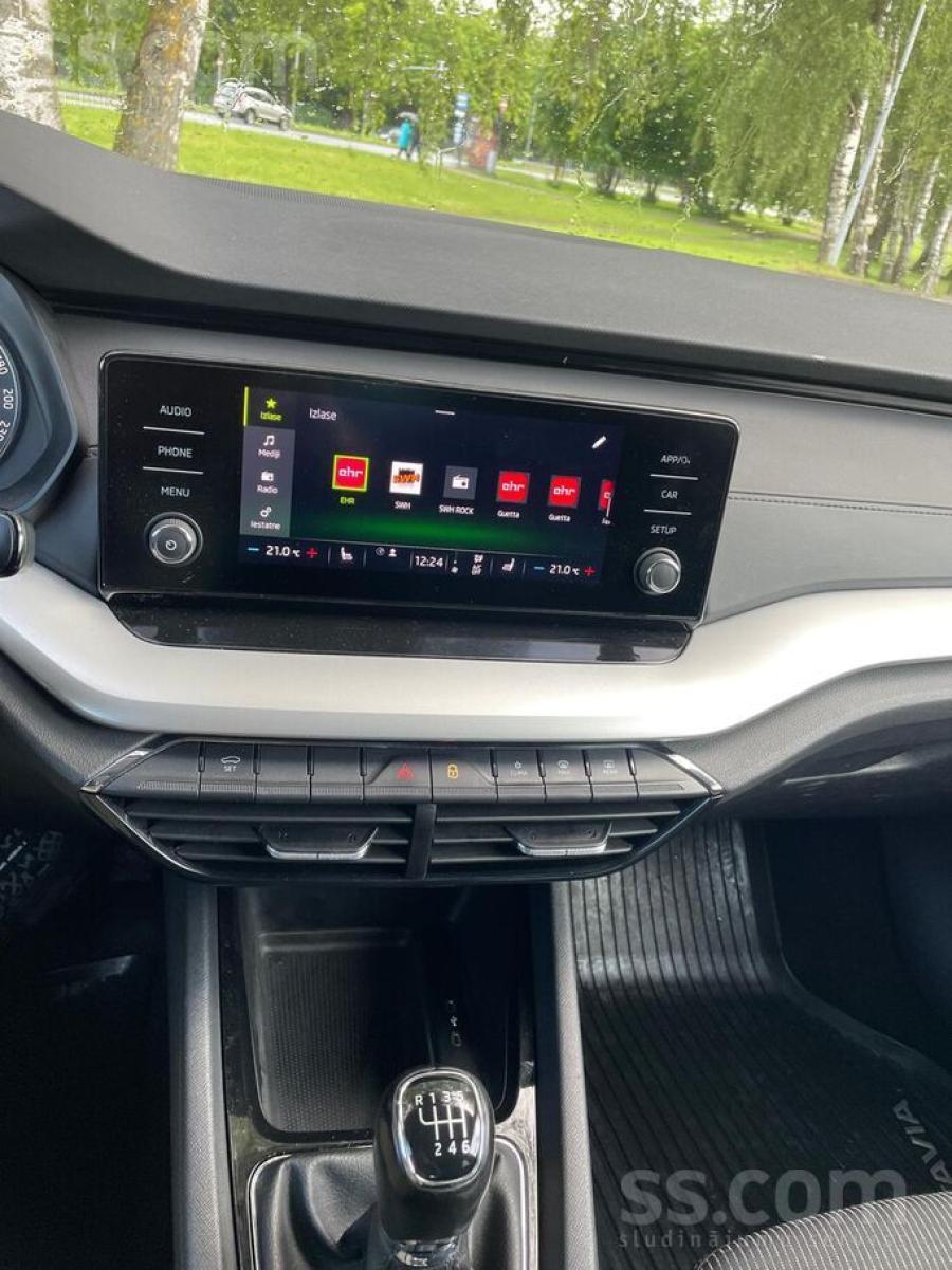 Pelēks Skoda Octavia 2021 Rīga, ar dzinēja tilpumu 1.50 L un nobraukumu 114 tūkst. km par 13690 €, foto 15 vietnē AUTOMOTO.COM.LV