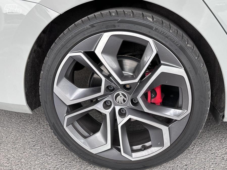 Pelēks Skoda Octavia 2021 Kauņa, ar dzinēja tilpumu 2.00 L un nobraukumu 155 tūkst. km par 22500 €, foto 9 vietnē AUTOMOTO.COM.LV