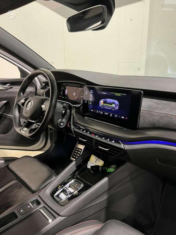 Pelēks Skoda Octavia 2021 Klaipėda, ar dzinēja tilpumu 1.40 L un nobraukumu 194 tūkst. km par 21000 €, foto 2 vietnē AUTOMOTO.COM.LV