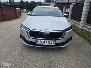 Grey Skoda Octavia 2021 in Kaunas, with an engine capacity of 2.00 L and mileage of 241 thousand km for 12200 €, photo 12 on AUTOMOTO.COM.LV