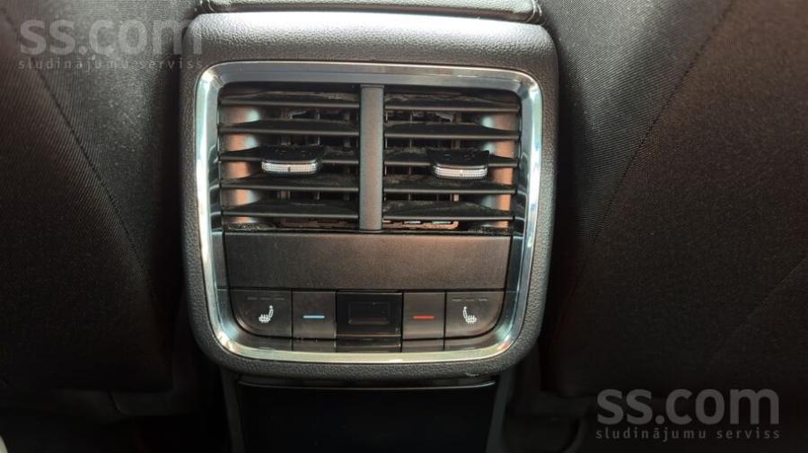 Pelēks Skoda Octavia 2021 Rīga, ar dzinēja tilpumu 2.00 L un nobraukumu 233 tūkst. km par 13500 €, foto 12 vietnē AUTOMOTO.COM.LV