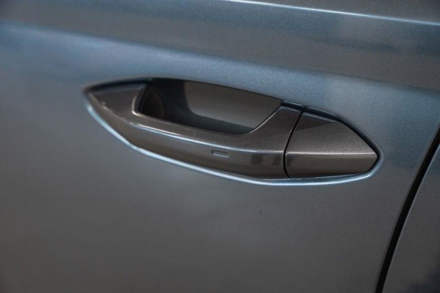 Pelēks Skoda Octavia 2021 Viļņa, ar dzinēja tilpumu 1.40 L un nobraukumu 136 tūkst. km par 19500 €, foto 24 vietnē AUTOMOTO.COM.LV