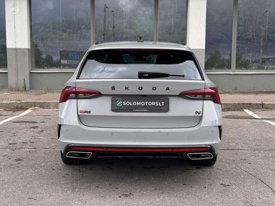 Grey Skoda Octavia 2021 in Vilnius, with an engine capacity of 1.40 L and mileage of 154 thousand km for 20450 €, photo 4 on AUTOMOTO.COM.LV