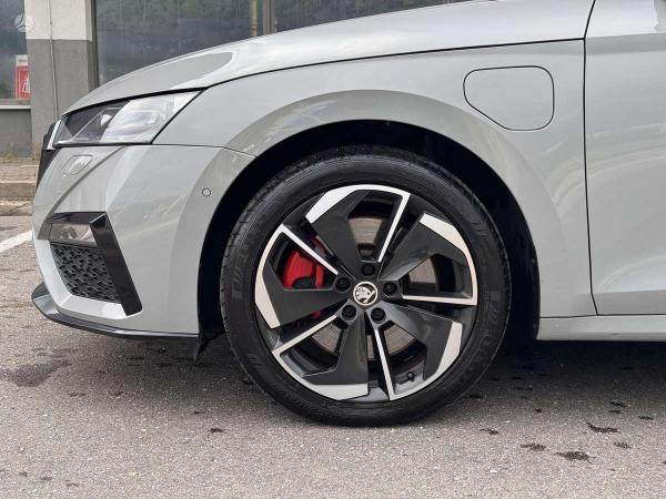 Pelēks Skoda Octavia 2021 Viļņa, ar dzinēja tilpumu 1.40 L un nobraukumu 154 tūkst. km par 20450 €, foto 10 vietnē AUTOMOTO.COM.LV