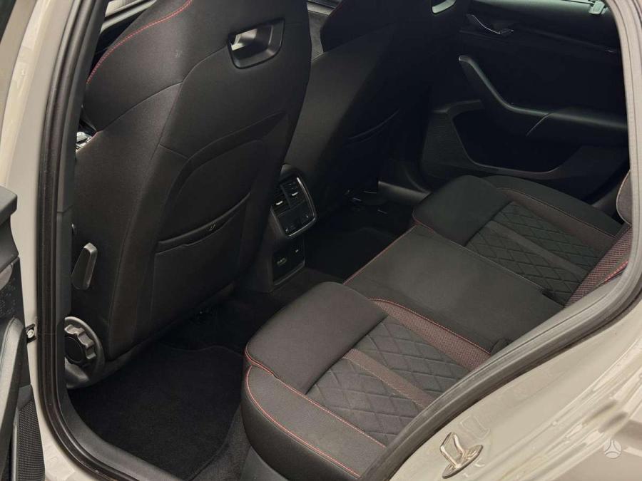 Grey Skoda Octavia 2021 in Vilnius, with an engine capacity of 1.40 L and mileage of 154 thousand km for 20450 €, photo 15 on AUTOMOTO.COM.LV