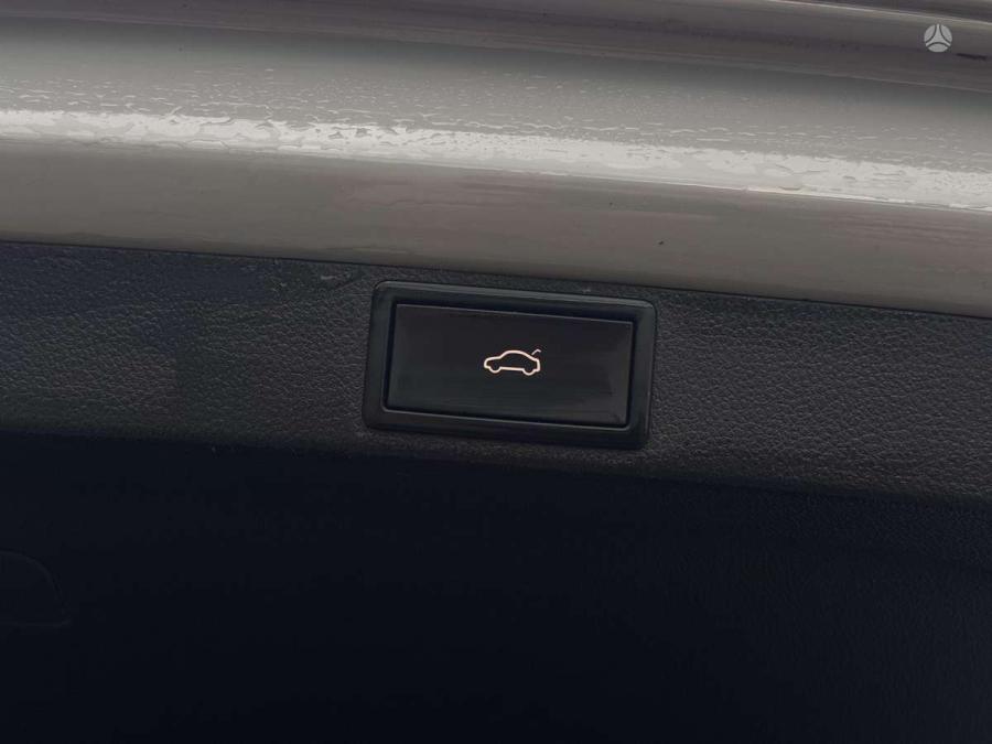 Grey Skoda Octavia 2021 in Vilnius, with an engine capacity of 1.40 L and mileage of 154 thousand km for 20450 €, photo 17 on AUTOMOTO.COM.LV