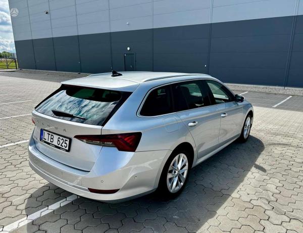 Grey Skoda Octavia 2021 in Kaunas, with an engine capacity of 1.97 L and mileage of 111 thousand km for 15450 €, photo 5 on AUTOMOTO.COM.LV