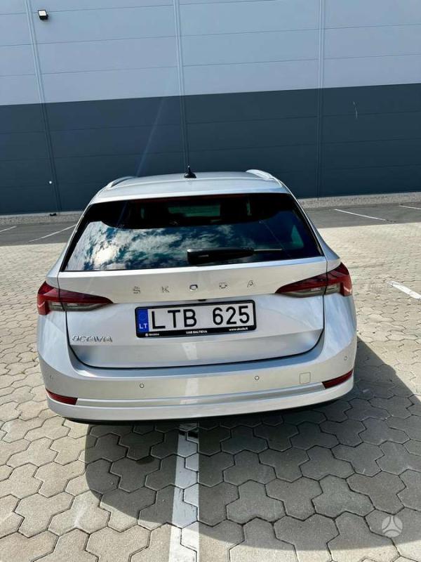 Grey Skoda Octavia 2021 in Kaunas, with an engine capacity of 1.97 L and mileage of 111 thousand km for 15450 €, photo 9 on AUTOMOTO.COM.LV
