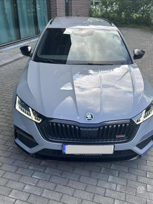 Grey Skoda Octavia 2021 in Kaunas, with an engine capacity of 1.97 L and mileage of 170 thousand km for 21900 €, photo  on AUTOMOTO.COM.LV