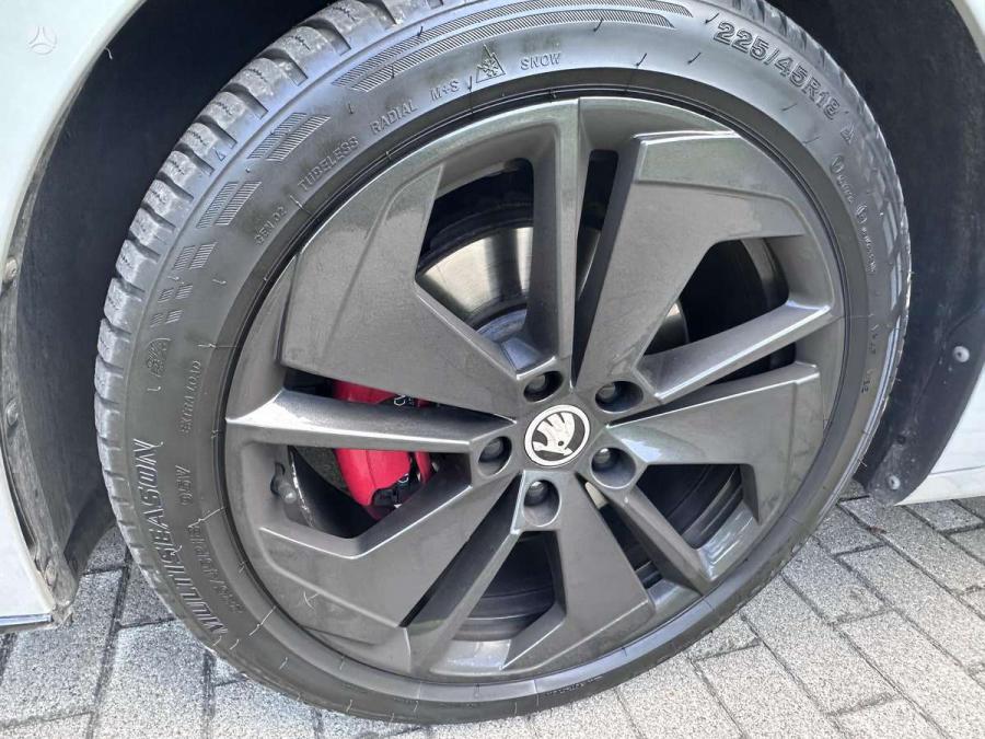 Pelēks Skoda Octavia 2021 Kauņa, ar dzinēja tilpumu 1.97 L un nobraukumu 170 tūkst. km par 21900 €, foto 20 vietnē AUTOMOTO.COM.LV