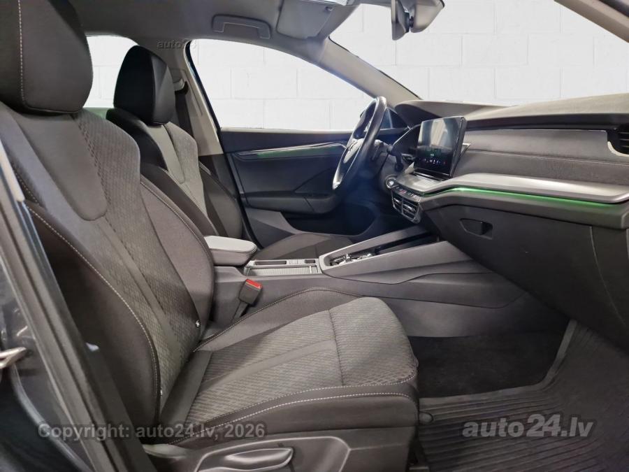 Grey Skoda Octavia 2021 in Tallinn, with an engine capacity of 1.00 L and mileage of 89 thousand km for 16490 €, photo 7 on AUTOMOTO.COM.LV