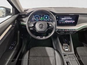 Grey Skoda Octavia 2021 in Tallinn, with an engine capacity of 1.00 L and mileage of 89 thousand km for 16490 €, photo 10 on AUTOMOTO.COM.LV
