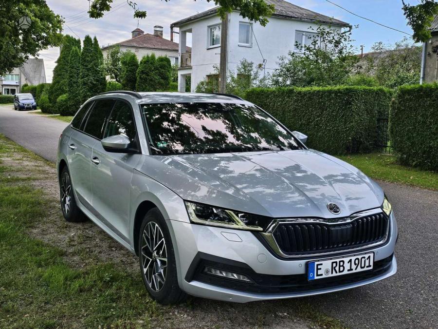 Grey Skoda Octavia 2021 in Utena, with an engine capacity of 1.97 L and mileage of 212 thousand km for 14800 €, photo 6 on AUTOMOTO.COM.LV