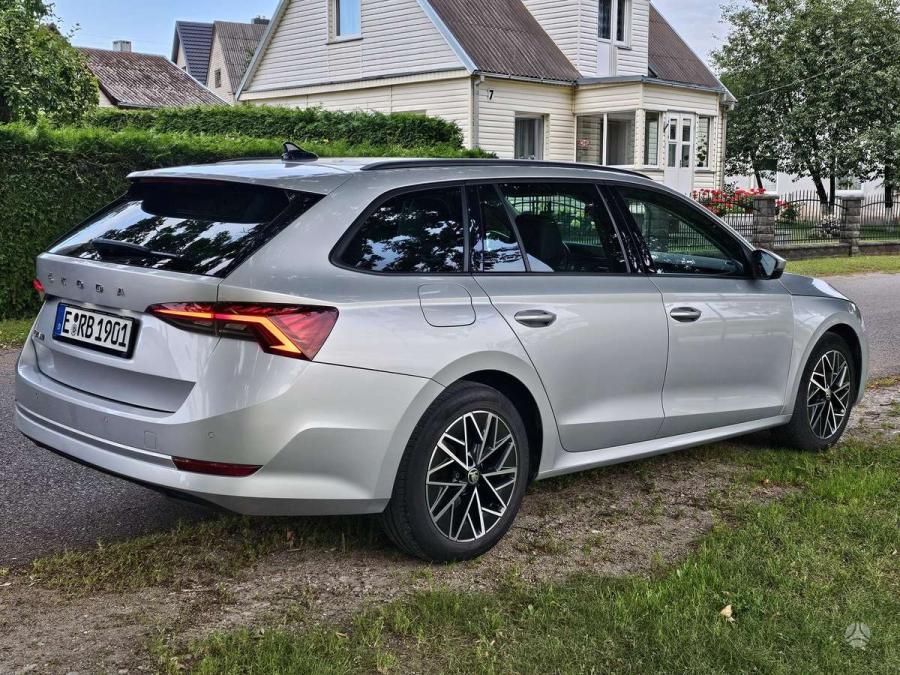 Grey Skoda Octavia 2021 in Utena, with an engine capacity of 1.97 L and mileage of 212 thousand km for 14800 €, photo 11 on AUTOMOTO.COM.LV