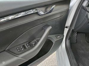 Grey Skoda Octavia 2021 in Utena, with an engine capacity of 1.97 L and mileage of 212 thousand km for 14800 €, photo 21 on AUTOMOTO.COM.LV