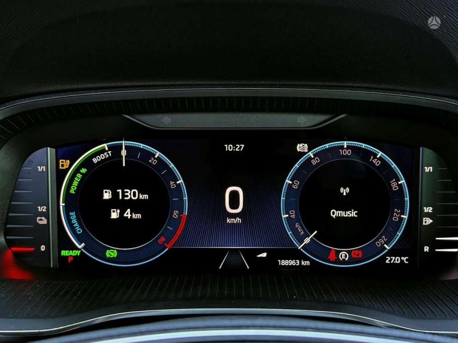 Grey Skoda Octavia 2021 in Kaunas, with an engine capacity of 1.40 L and mileage of 188 thousand km for 15700 €, photo 9 on AUTOMOTO.COM.LV